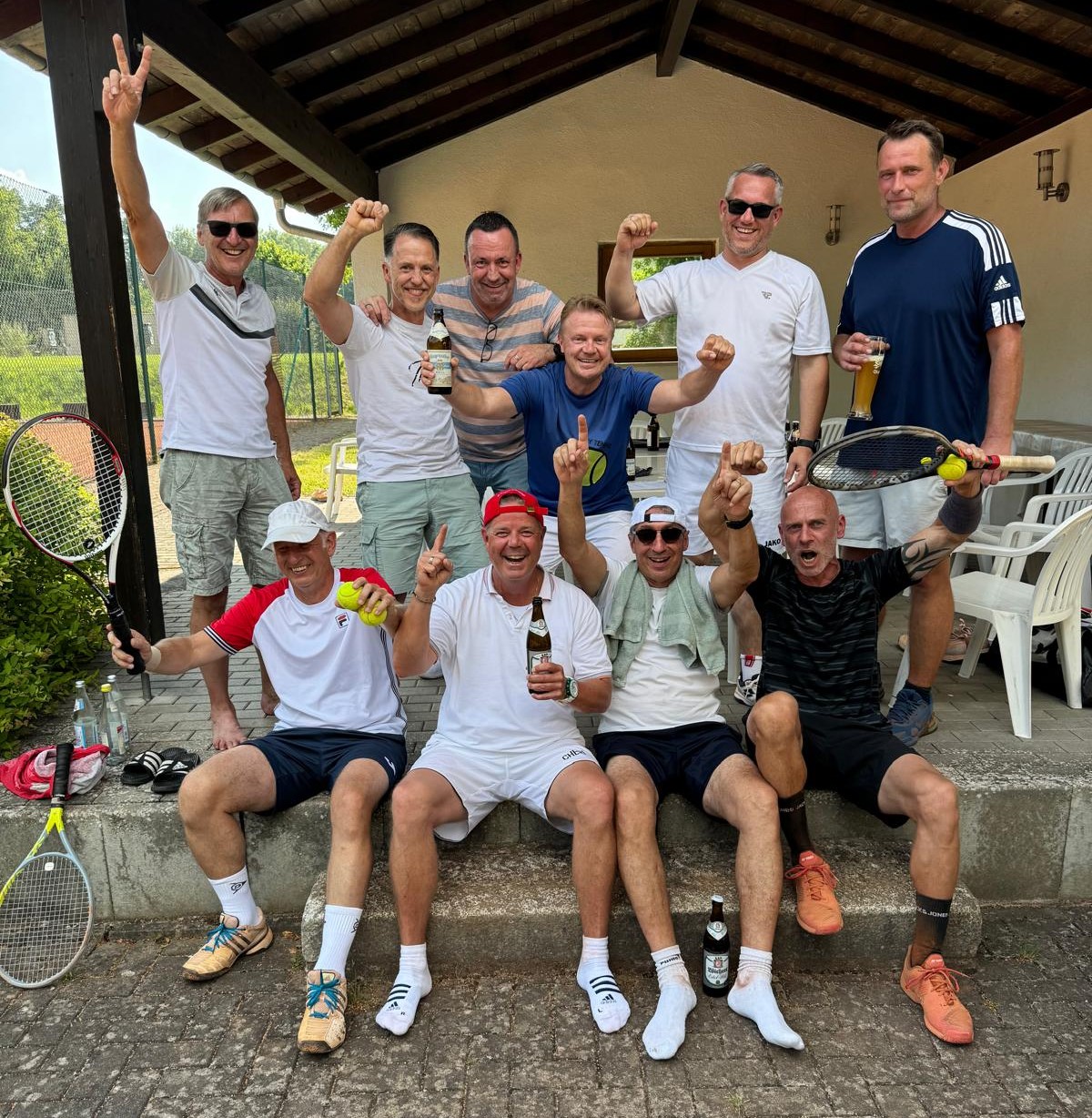 Tennis-Herren mit Meistertitel! - TV Weidhausen